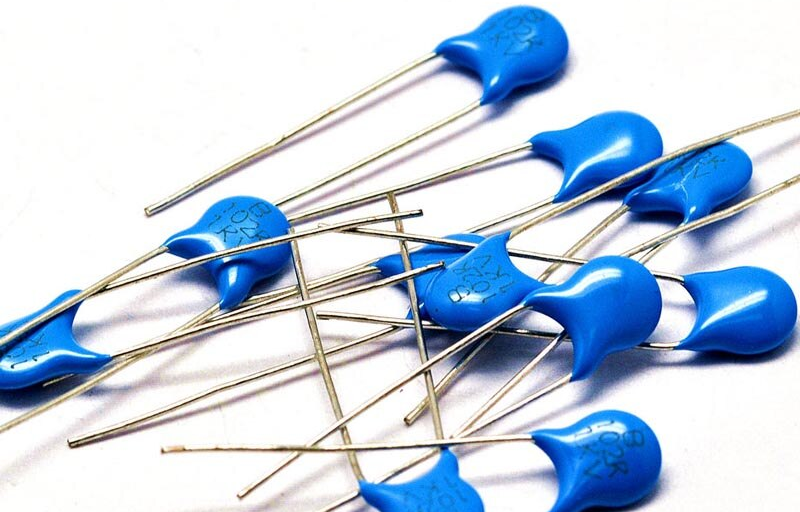 Catalog coduri condensatoare - ELECTROKITS.RO