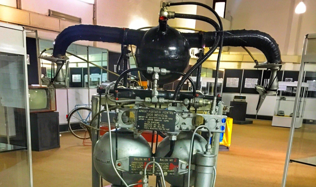 Justin Capra si rucsacul zburator folosit ulterior de NASA - ELECTROKITS.RO